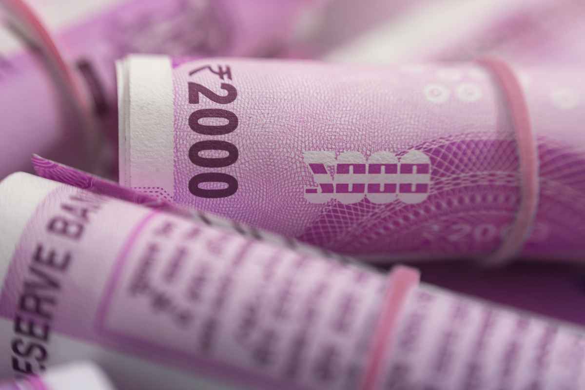 2000 Rupee note वर बंदी आणण्याची मागणी सभागृहात का केलीय 'या' खासदाराने?